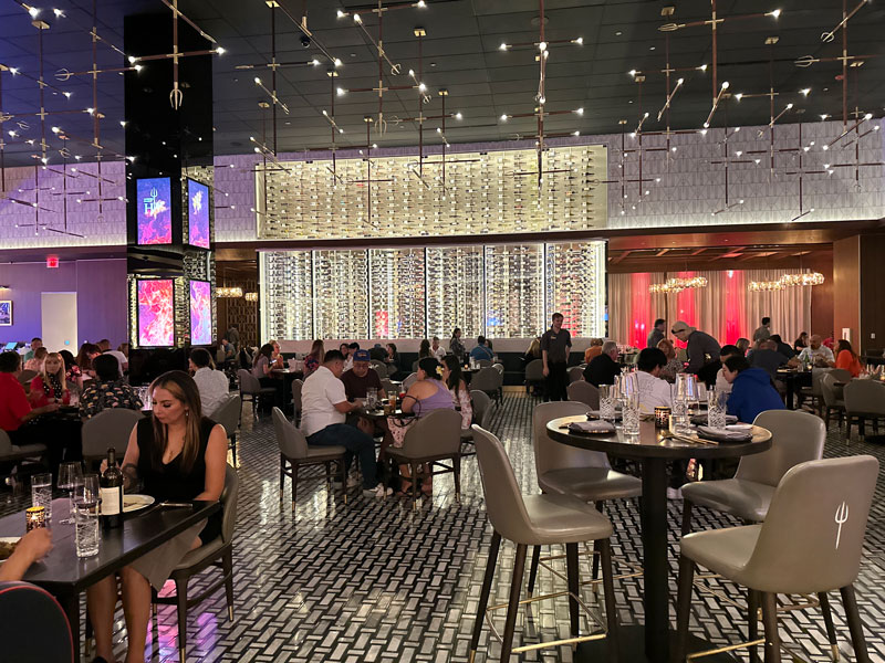 What to Wear to Gordon Ramsay's Hell's Kitchen Restaurant - Fashionably ...